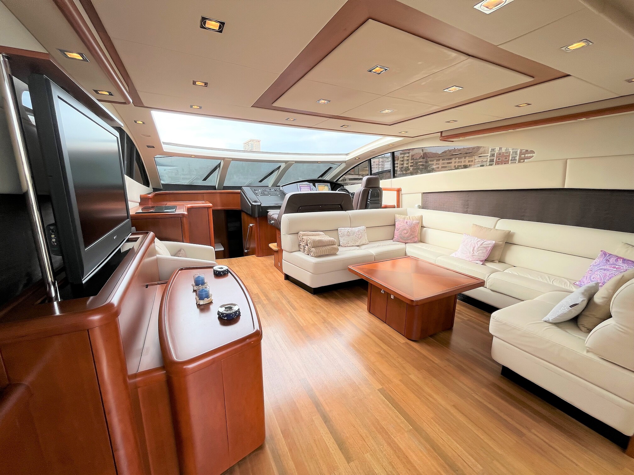 Sunseeker predator 72 - Alquiler de barcos Ibiza y otros destinos por el mundo